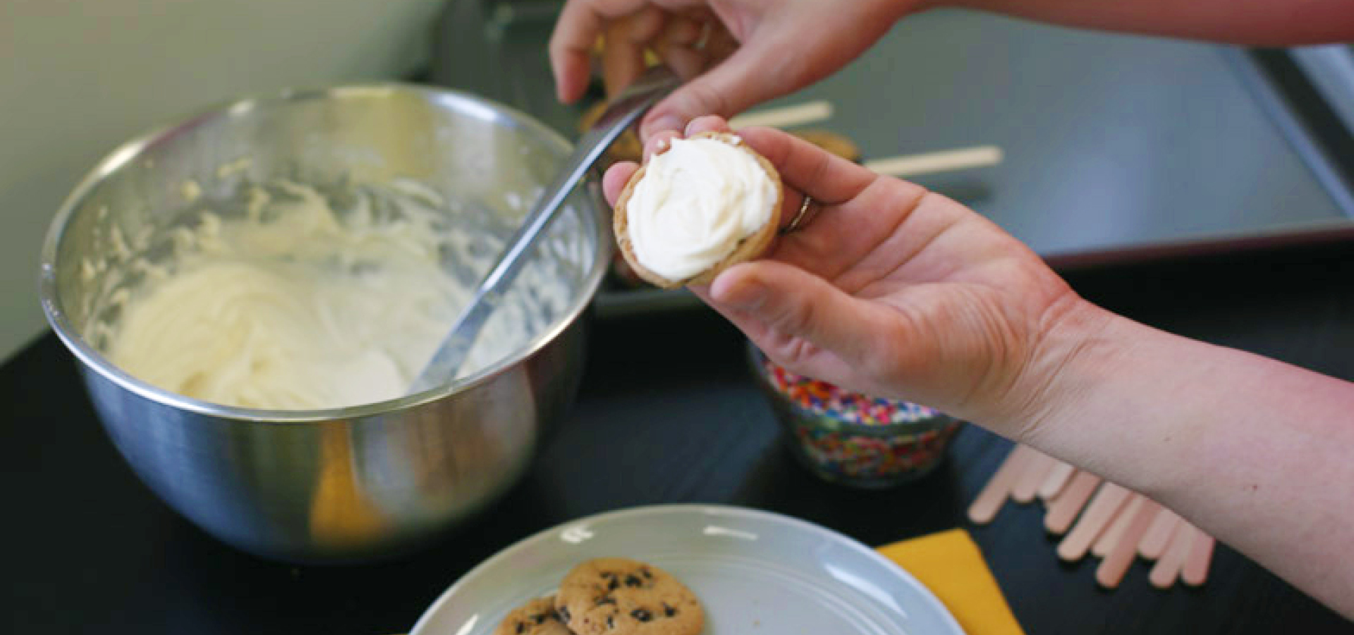 Cookie Sandwiches on a Stick - American Lifestyle Magazine