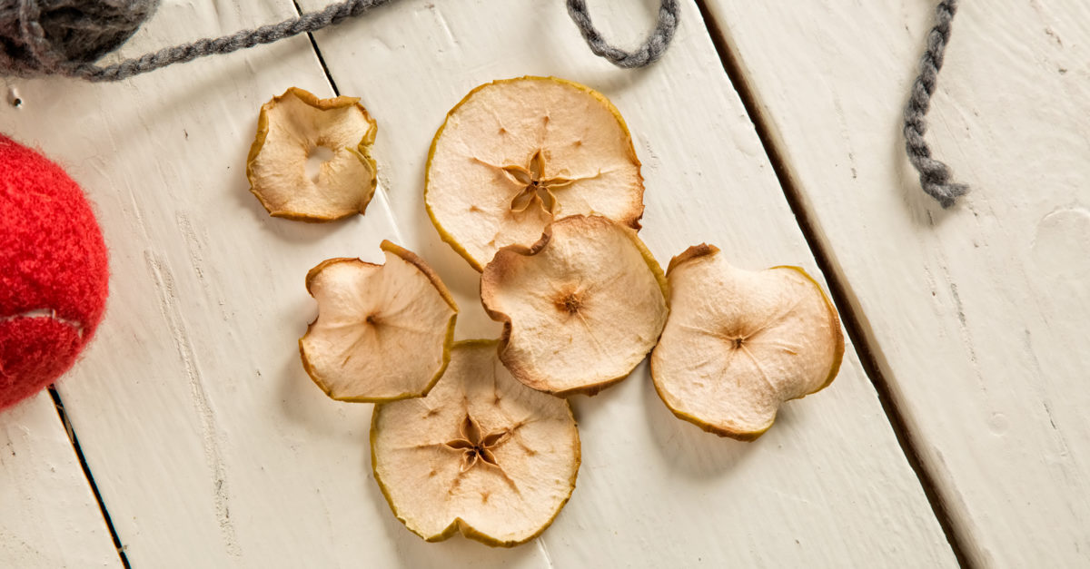 Crunchy Apple Crisps - American Lifestyle Magazine