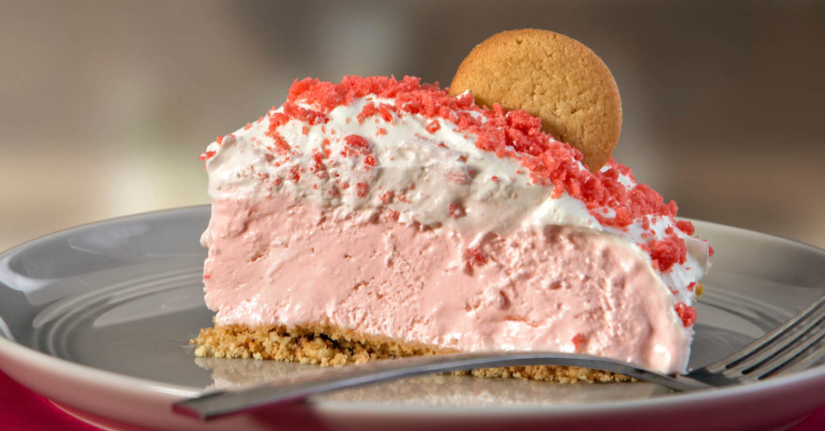 Pink Lemonade Ice Cream Pie - American Lifestyle Magazine