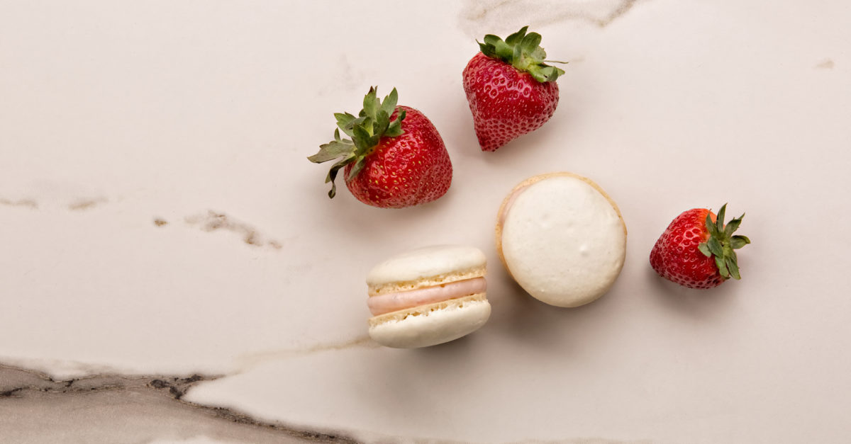 Strawberry Cheesecake Macarons - American Lifestyle Magazine