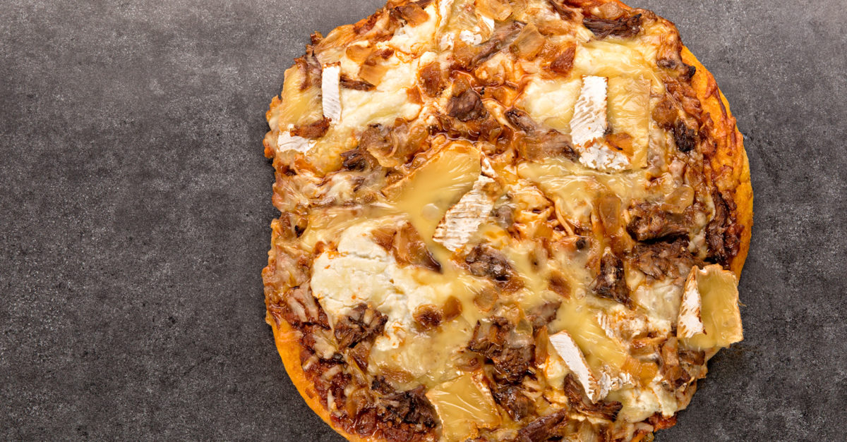 Extra Cheesy Short Rib Pizza - American Lifestyle Magazine