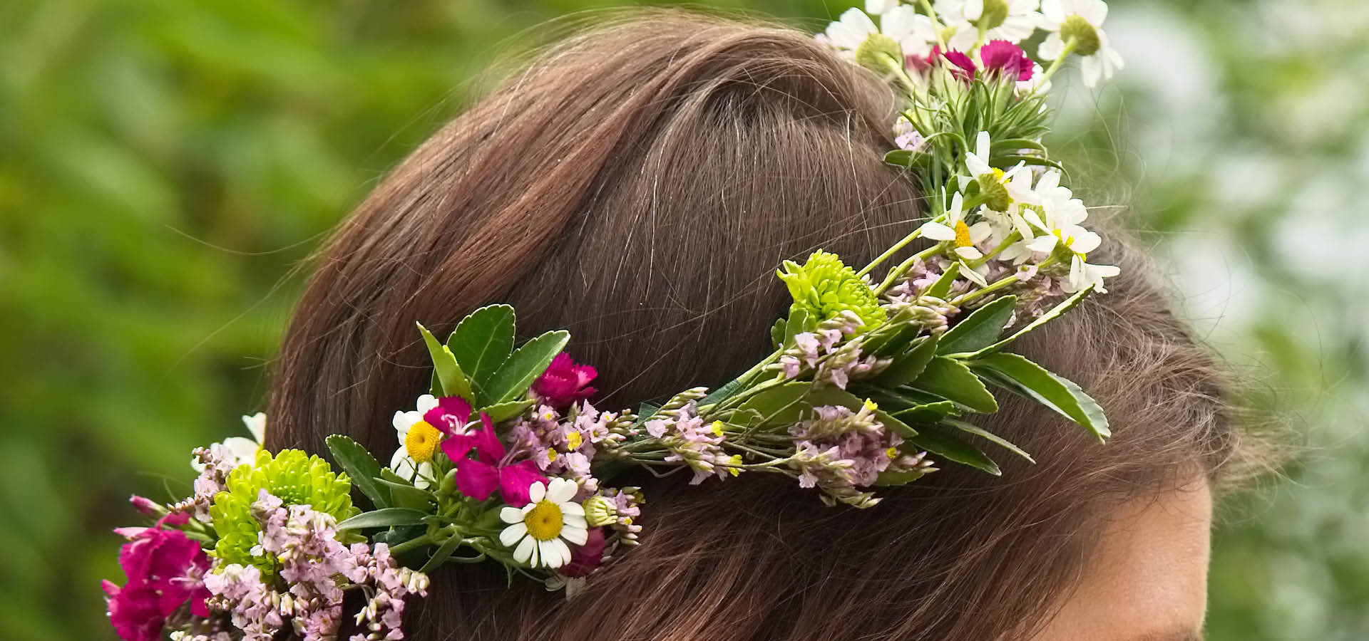 Flower Power: Make Your Own Flower Crown - American Lifestyle Magazine