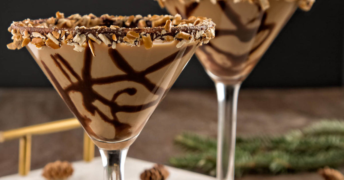 Chocolate-Caramel Pretzel Cocktail - American Lifestyle Magazine