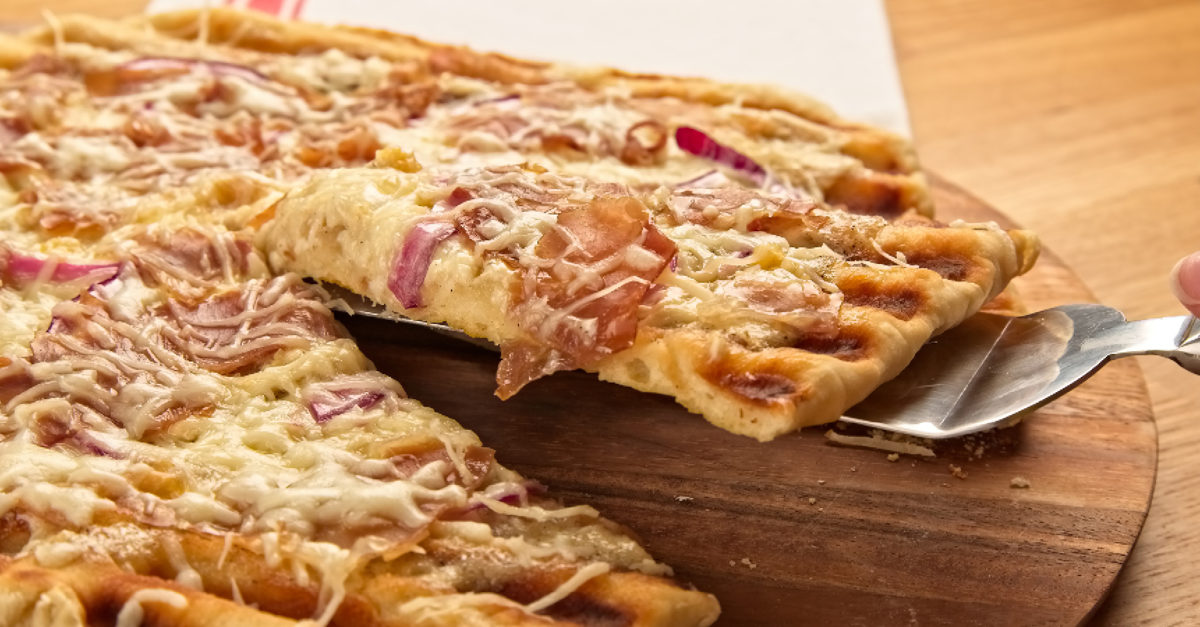 Cheesy Barbecue Prosciutto Pizza - American Lifestyle Magazine