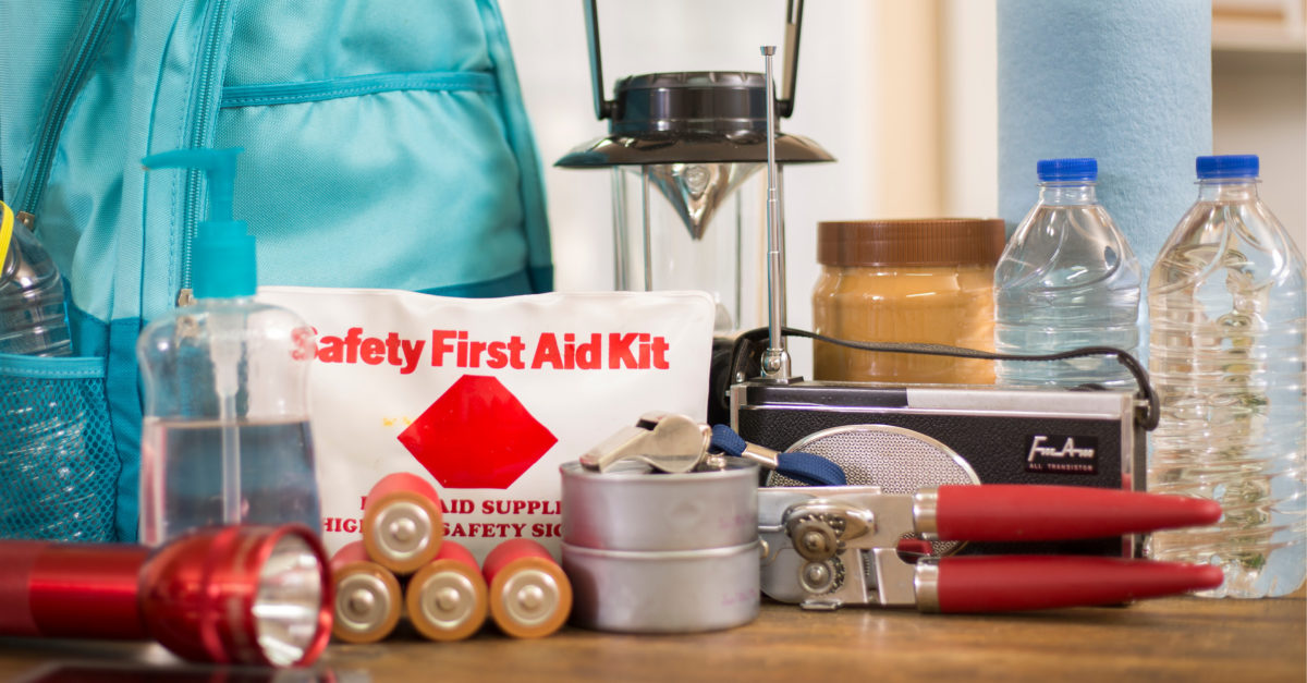 The Essentials to Pack in a Home Emergency Kit - American Lifestyle ...